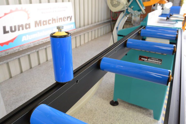 Vertical Guide Roller - AMS | Aluminium Machinery Solutions